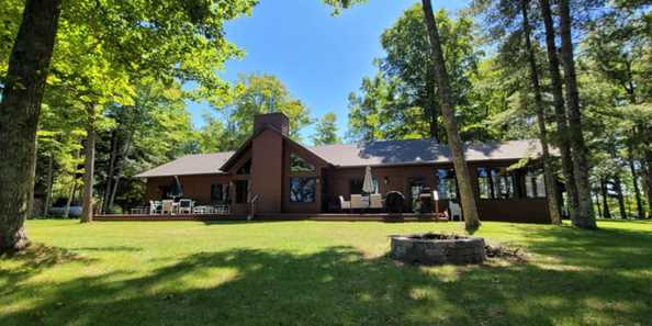 Springstead Cabins - Musky Cabin | Travel Wisconsin