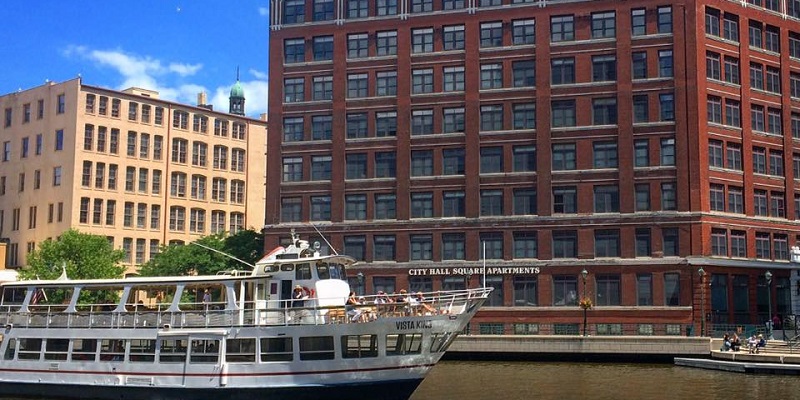 Iroquois Boat Line | Travel Wisconsin