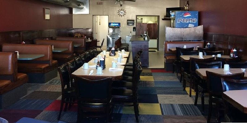 Vesper's Café | Travel Wisconsin