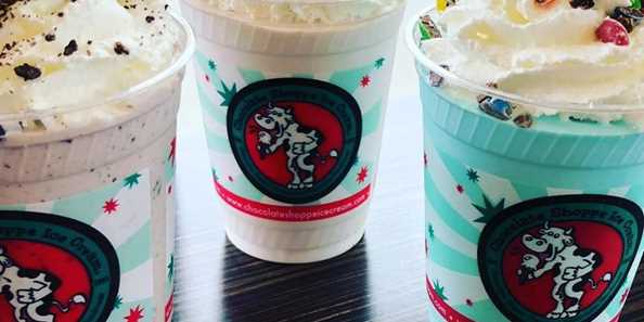 Sundaes with Annabell and Charlotte | Travel Wisconsin