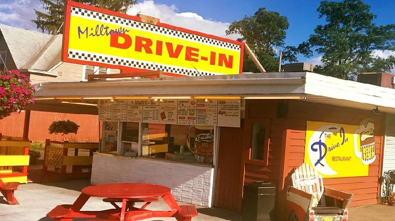 Milltown Drive Inn | Travel Wisconsin