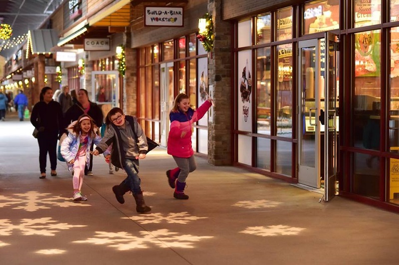 Outlets at the Dells | Travel Wisconsin