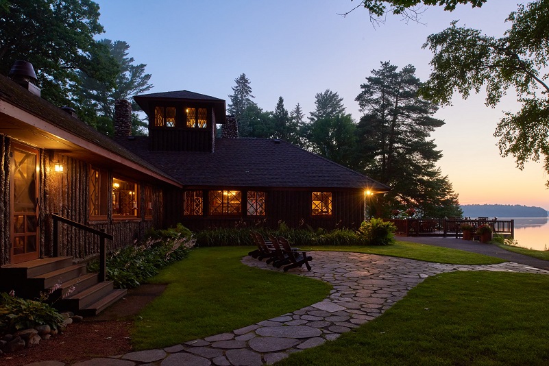 Red Crown Lodge | Travel Wisconsin
