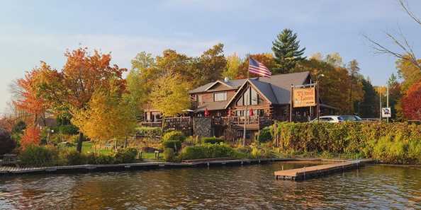 Tilted Loon Saloon | Travel Wisconsin