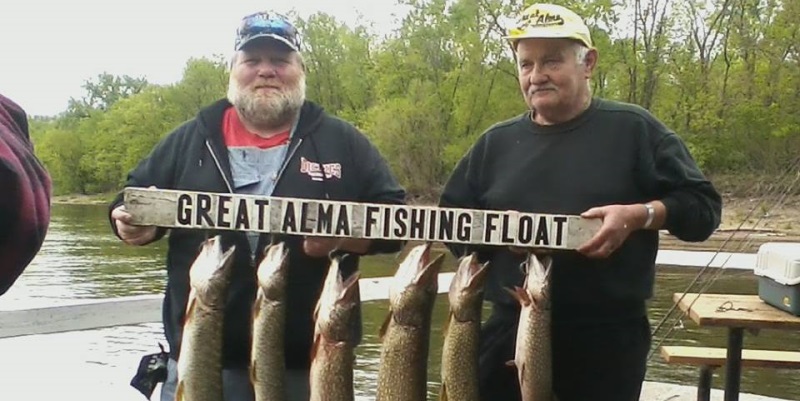 Great Alma Fishing Float | Travel Wisconsin