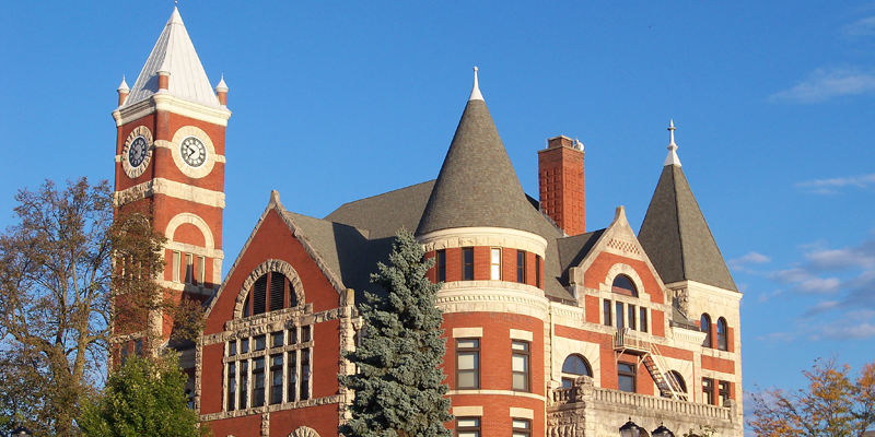 Historic Green County Courthouse | Travel Wisconsin