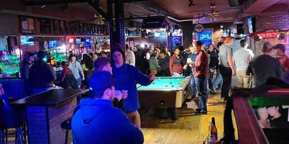 Players Bar | Travel Wisconsin