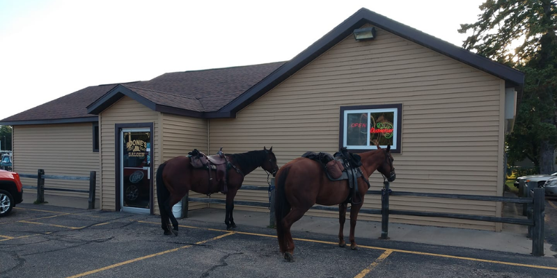 Boone's Saloon & Eatery | Travel Wisconsin