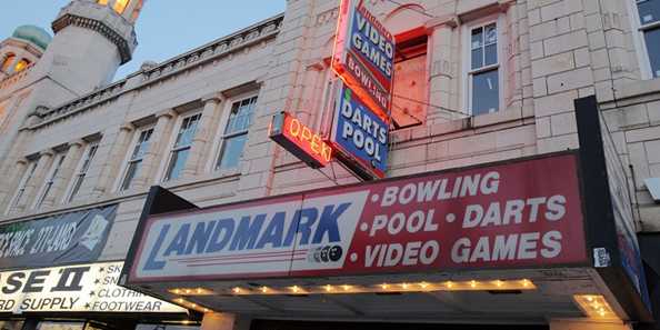 Landmark Lanes | Travel Wisconsin