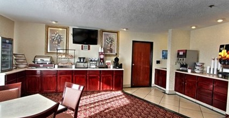 Clarion Pointe by Choice Hotels | Travel Wisconsin