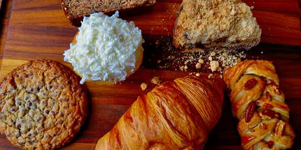 Shiny Moon Cafe | Travel Wisconsin