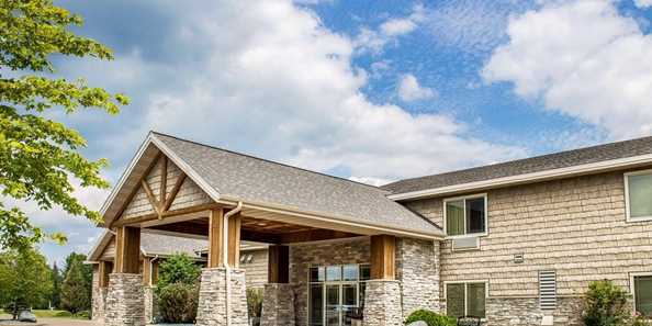 Rodeway Inn & Suites - Tomahawk | Travel Wisconsin