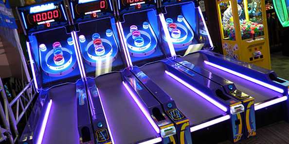 Knuckleheads Trampoline Park • Rides • Bowling | Travel Wisconsin